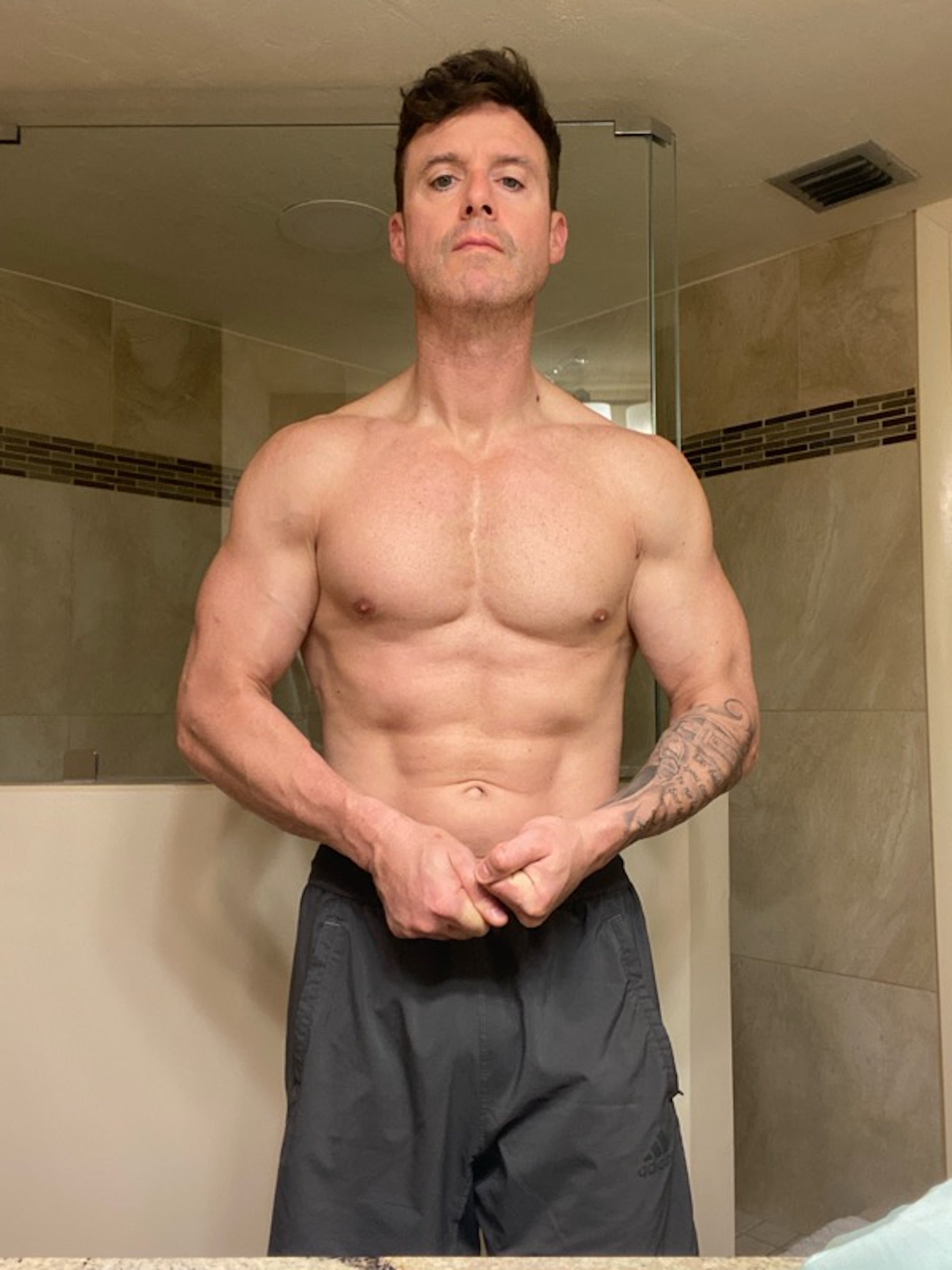 Push-ups, Jump Rope, & Lunges—Stay Jacked Anywhere // MAX EFFORT MUSCL – Max Effort Muscle