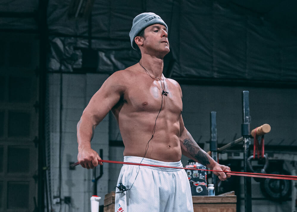 3 Essential Band Exercises for Stability | MAX EFFORT MUSCLE SUPERSETS ...