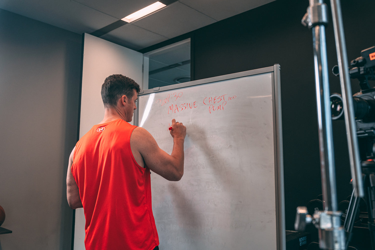 16) 21 Days – Max Effort Muscle